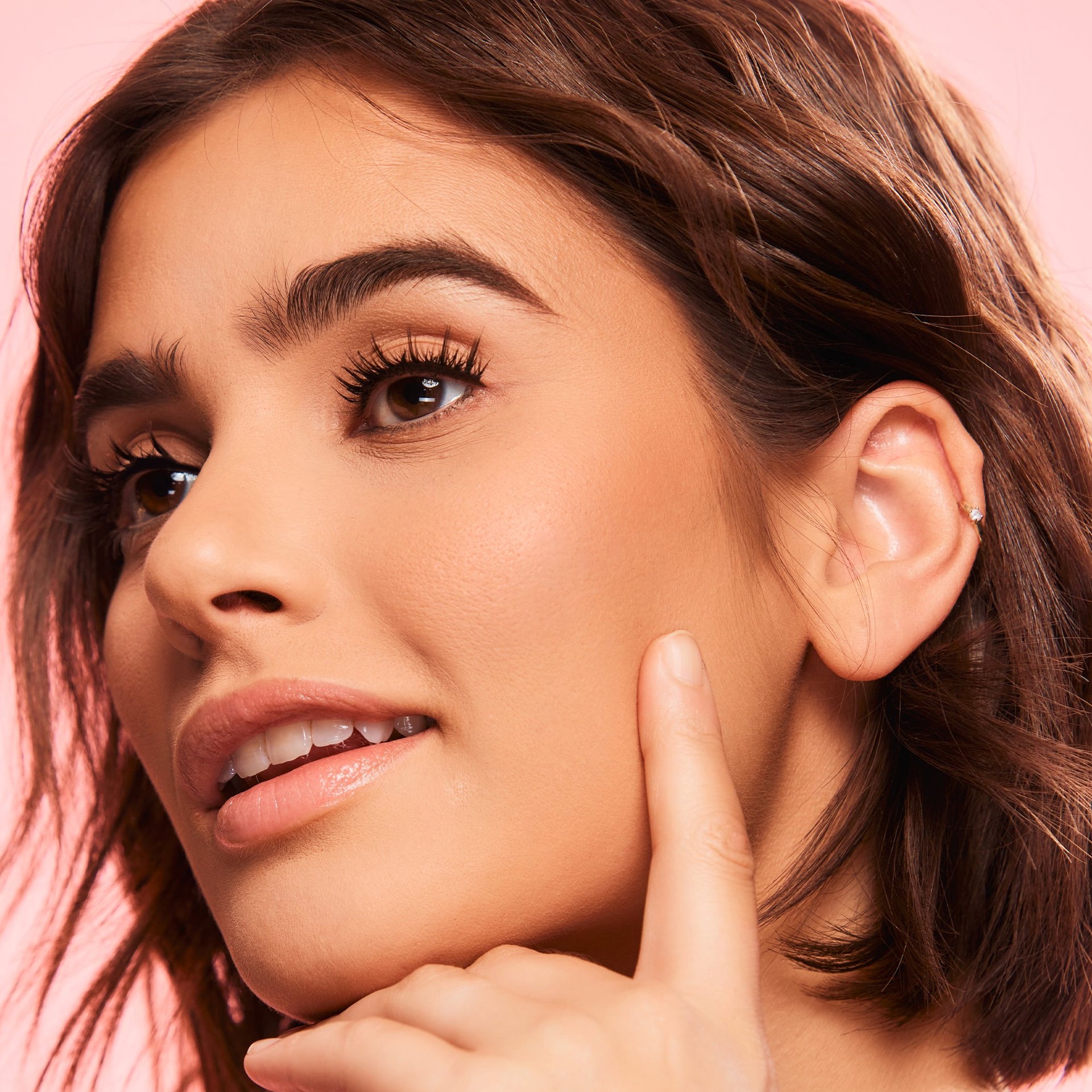 False Eyelashes - Natural, Dramatic, Flirty looks l The Crème Shop